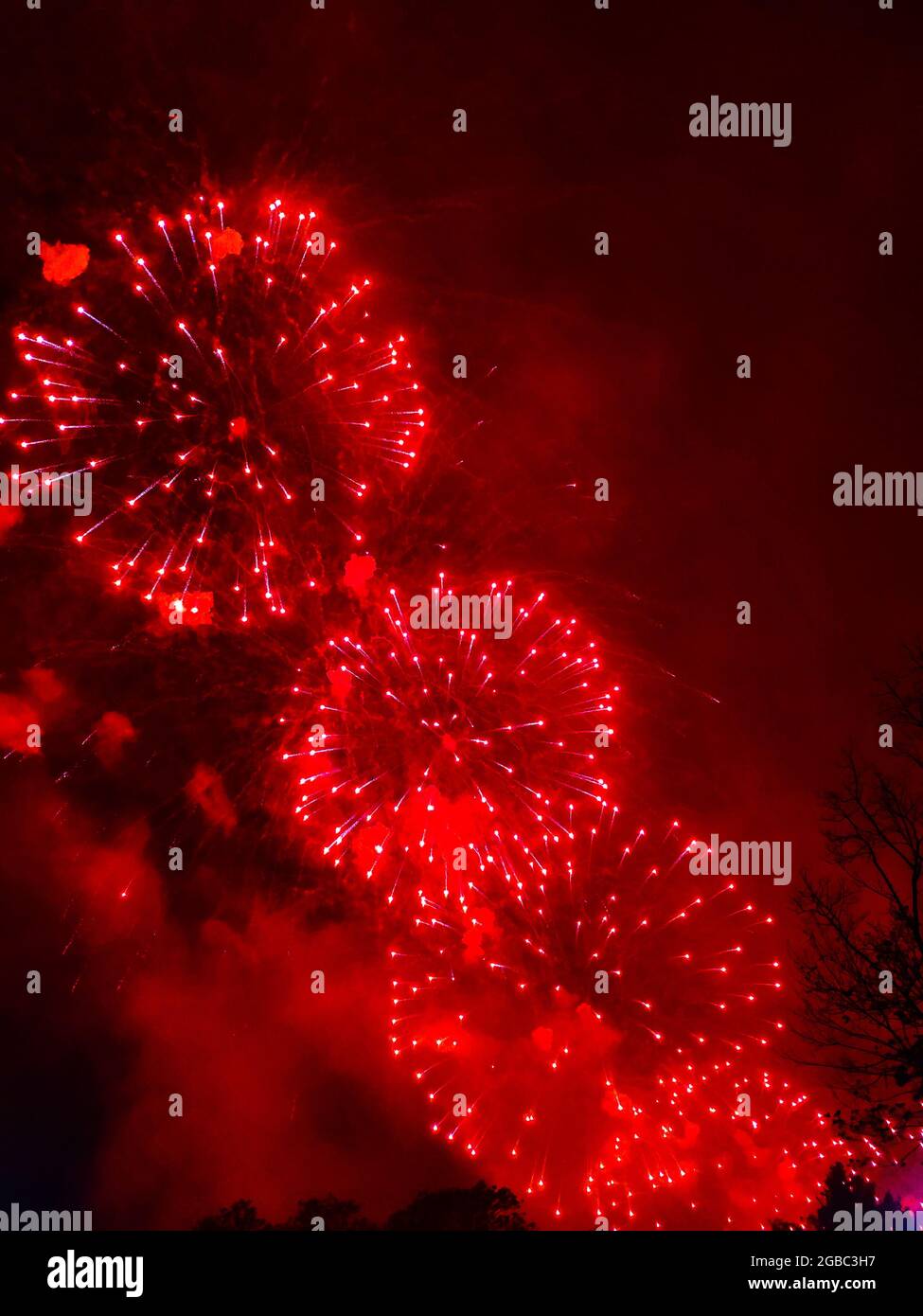 Explosion festive hi-res stock photography and images - Alamy