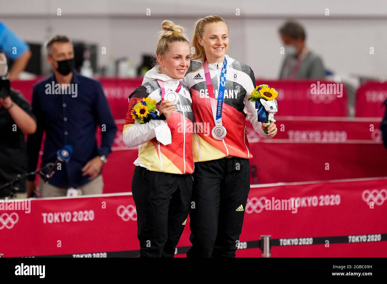 TOKYO, JAPAN - AUGUST 2: Emma Hinze of Germany with the Silver medal ...