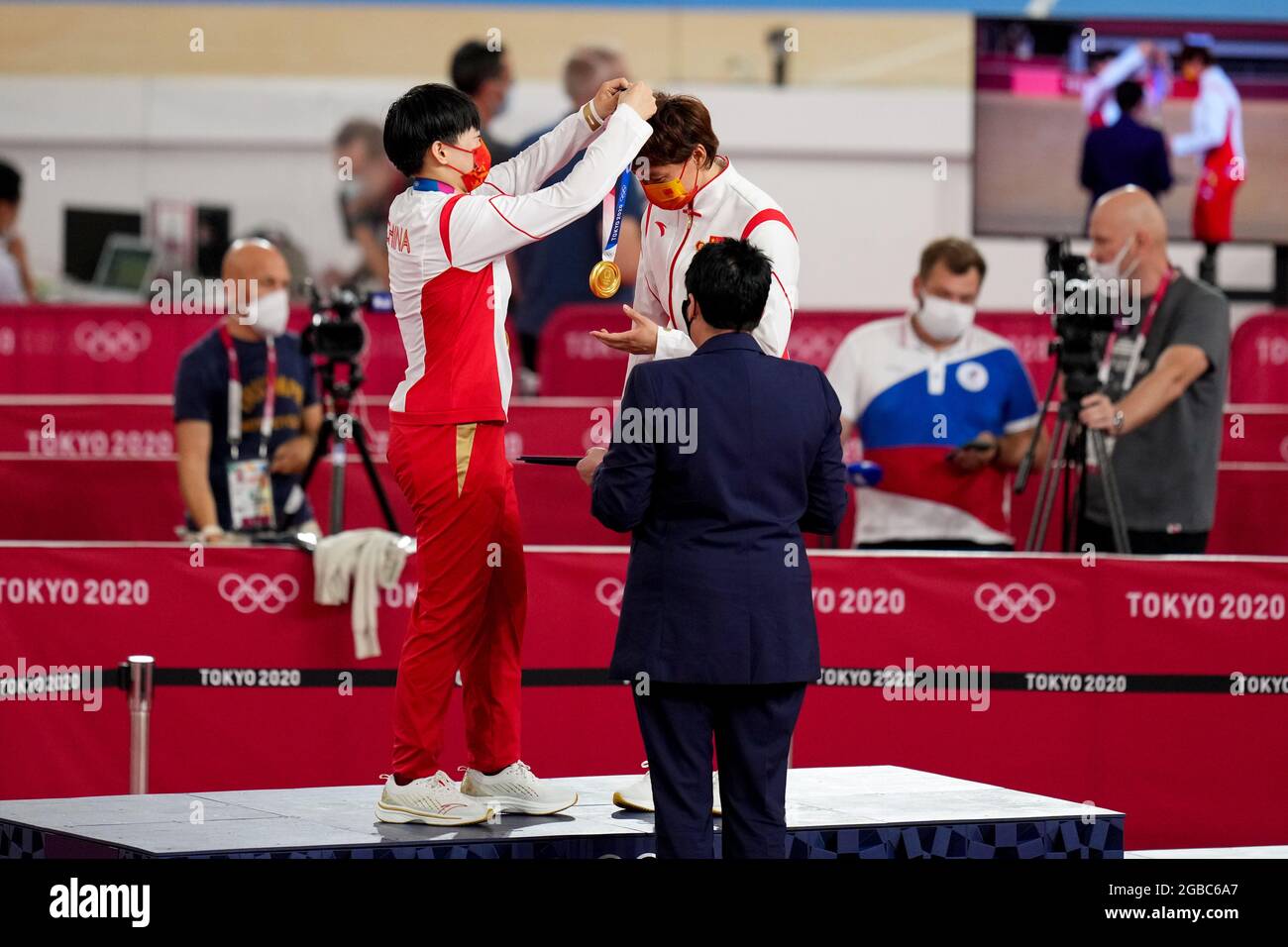 TOKYO, JAPAN - AUGUST 2: Tianshi Zhong with the Gold medal, Shanju Bao ...