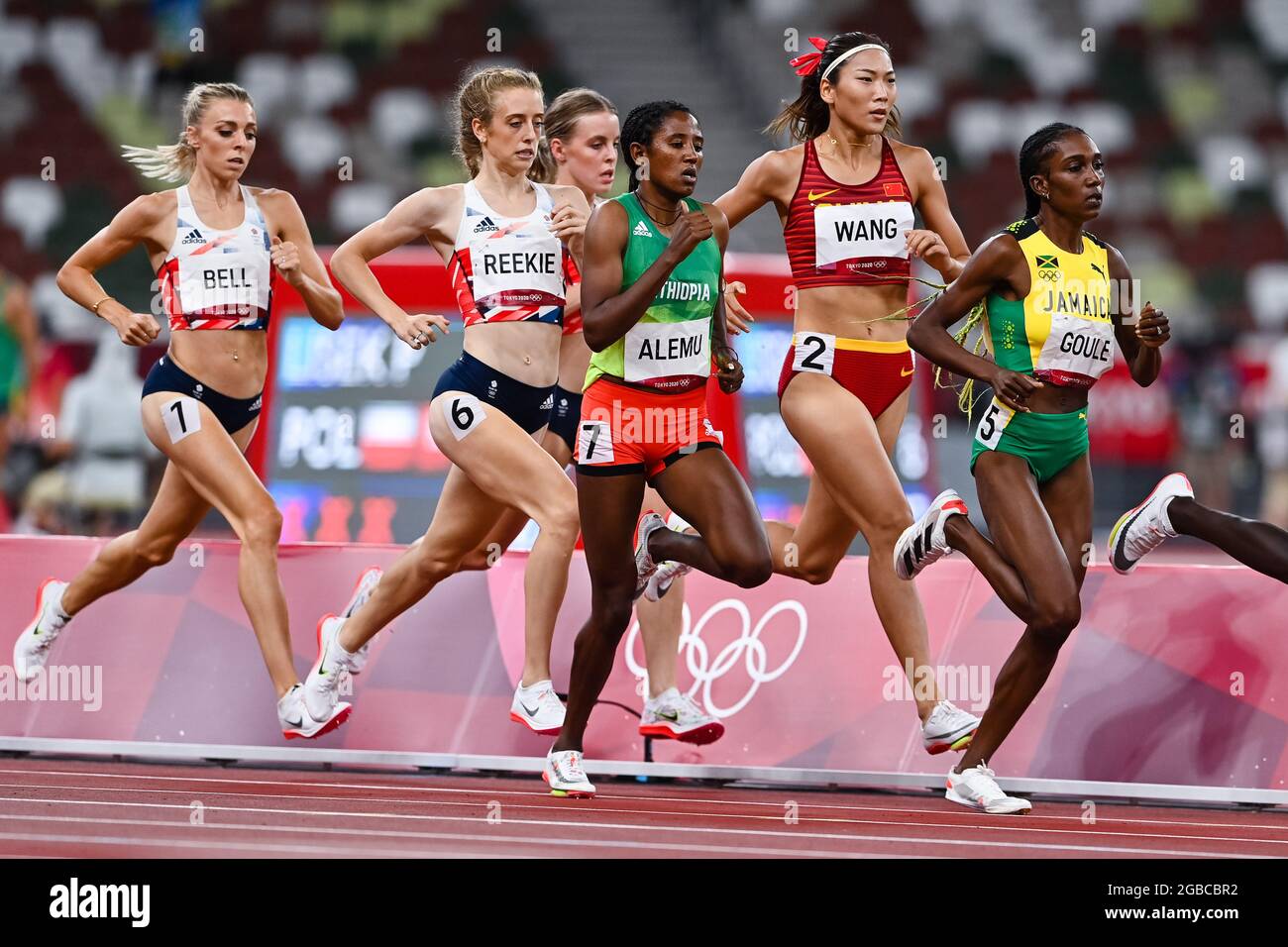 TOKYO, JAPAN - AUGUST 3: Habitam Alemu of Ethiopia, Chunyu Wang of ...