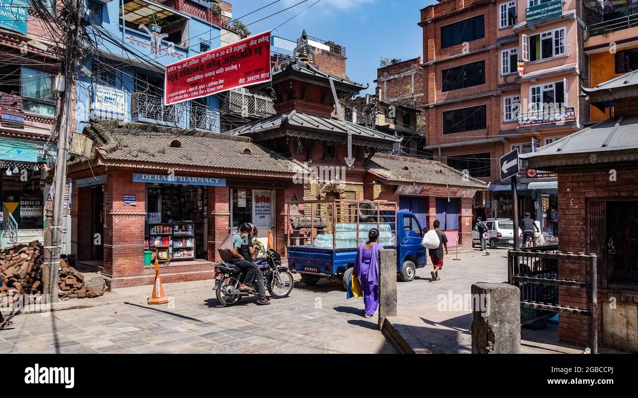 Streets of Kathmandu, Shree Gha Chaitya area, with traditional nepalese ...