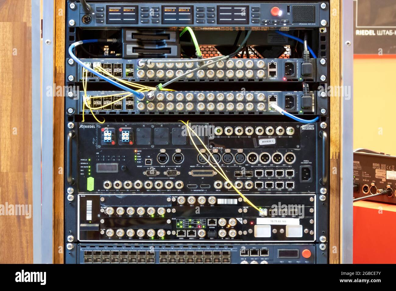 Broadcasting equipment hi-res stock photography and images - Alamy