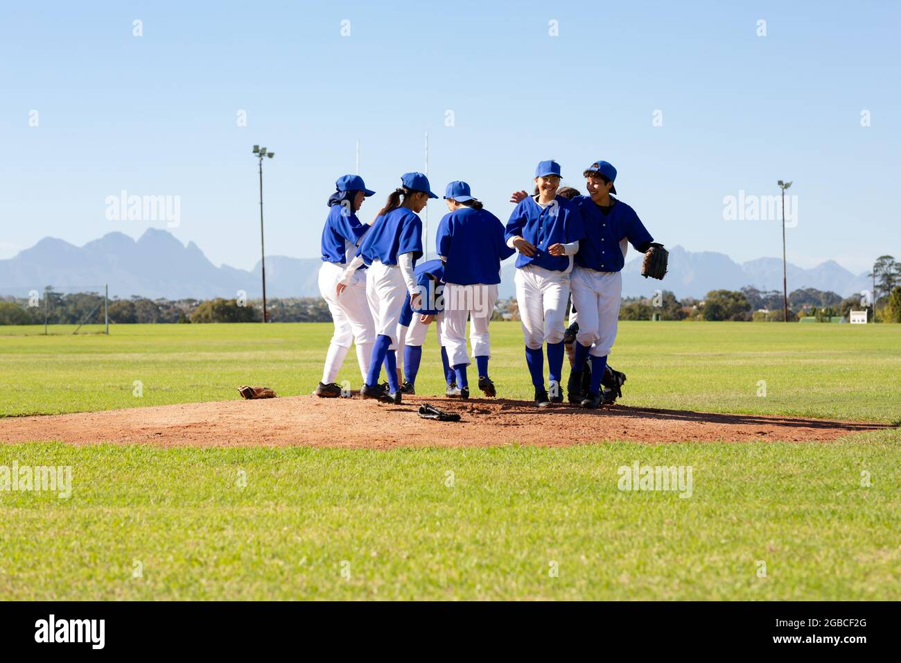 Baseball team celebrating hi-res stock photography and images - Alamy