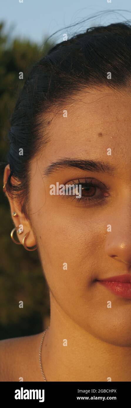 Golden forehead hi-res stock photography and images - Alamy