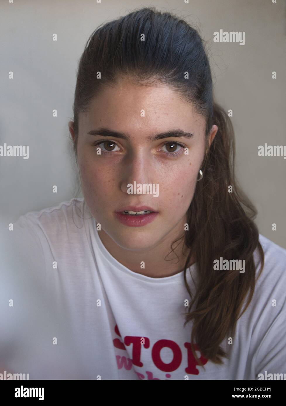 Face everything and hi-res stock photography and images - Alamy