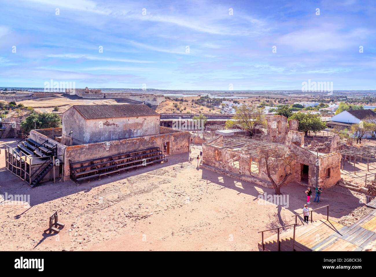 Castro marim castle ruins hi-res stock photography and images - Alamy