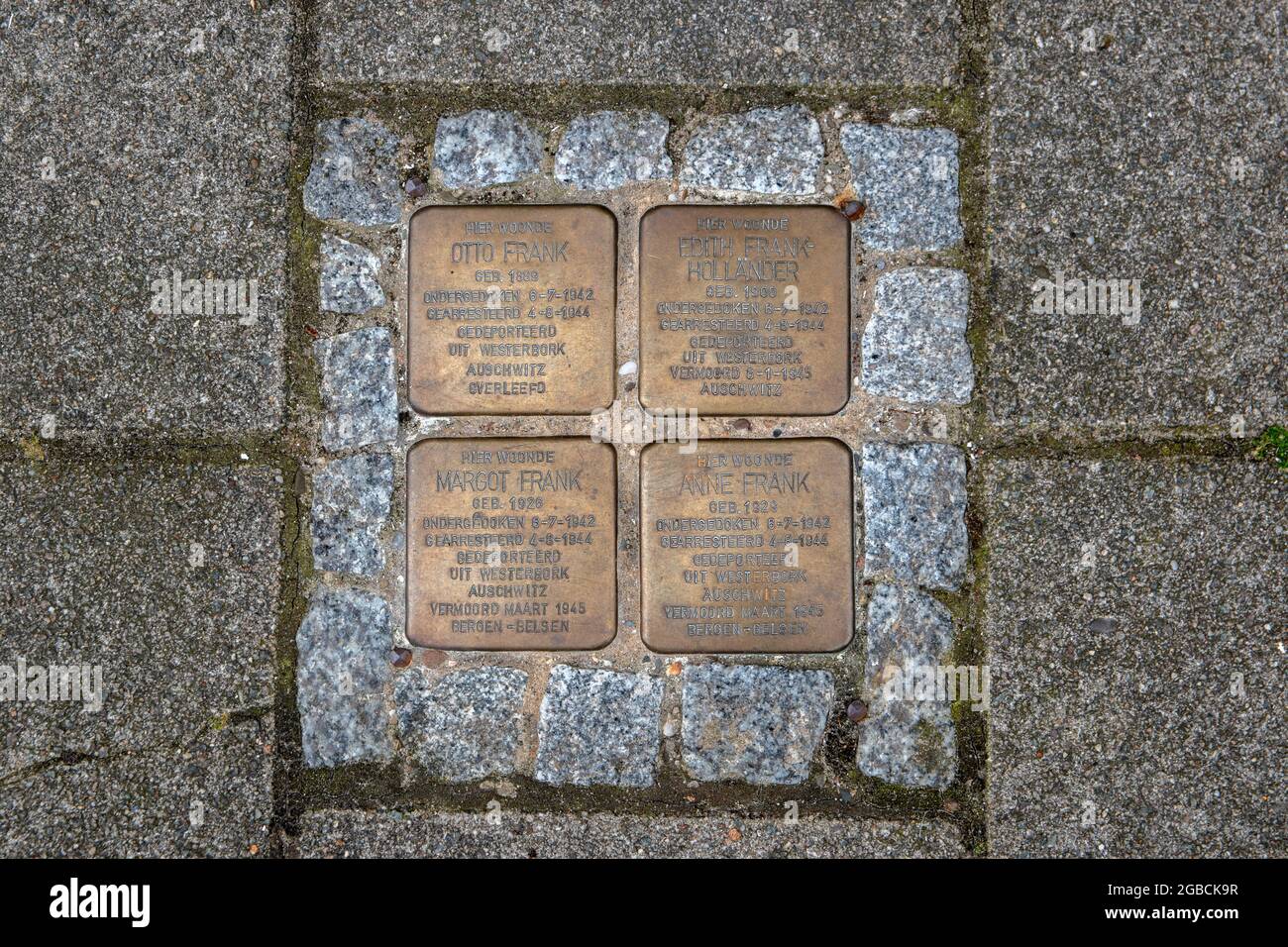 Edith Frank Grave 1945