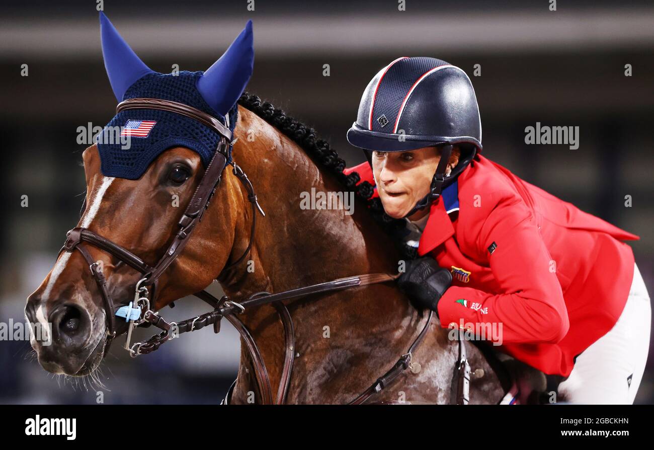 Laura kraut baloutinue hi-res stock photography and images - Alamy