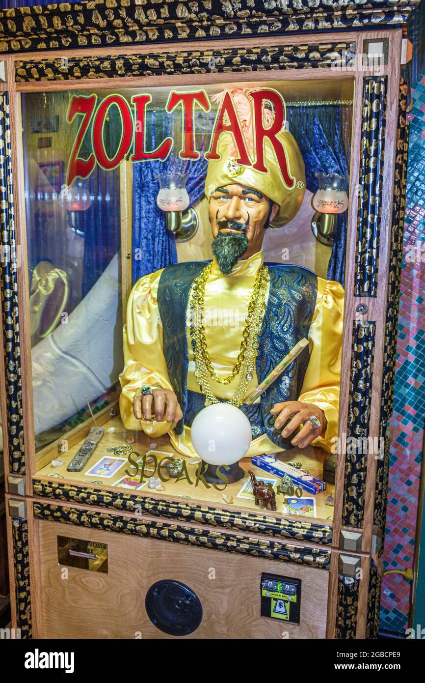 Collection exhibit zoltar speaks fortune telling machine teller hi-res ...