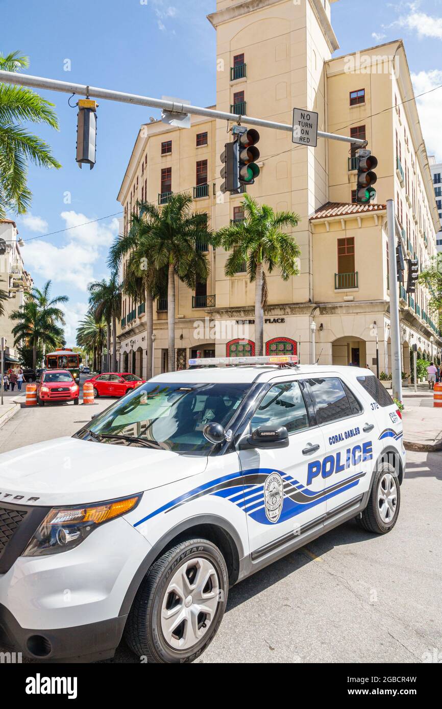 Miami police hi-res stock photography and images - Alamy