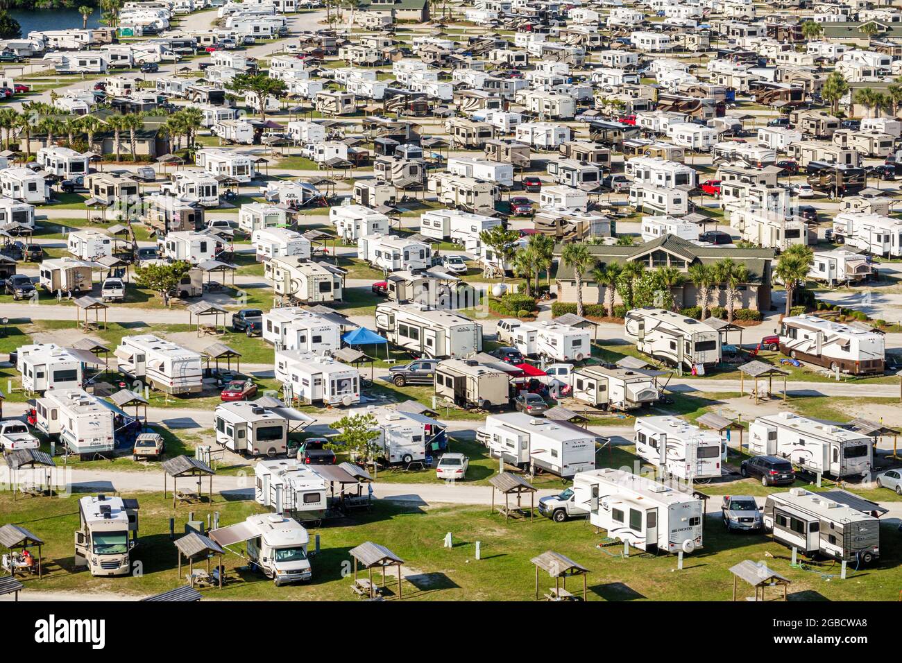 Aerial birds hi-res stock photography and images - Alamy