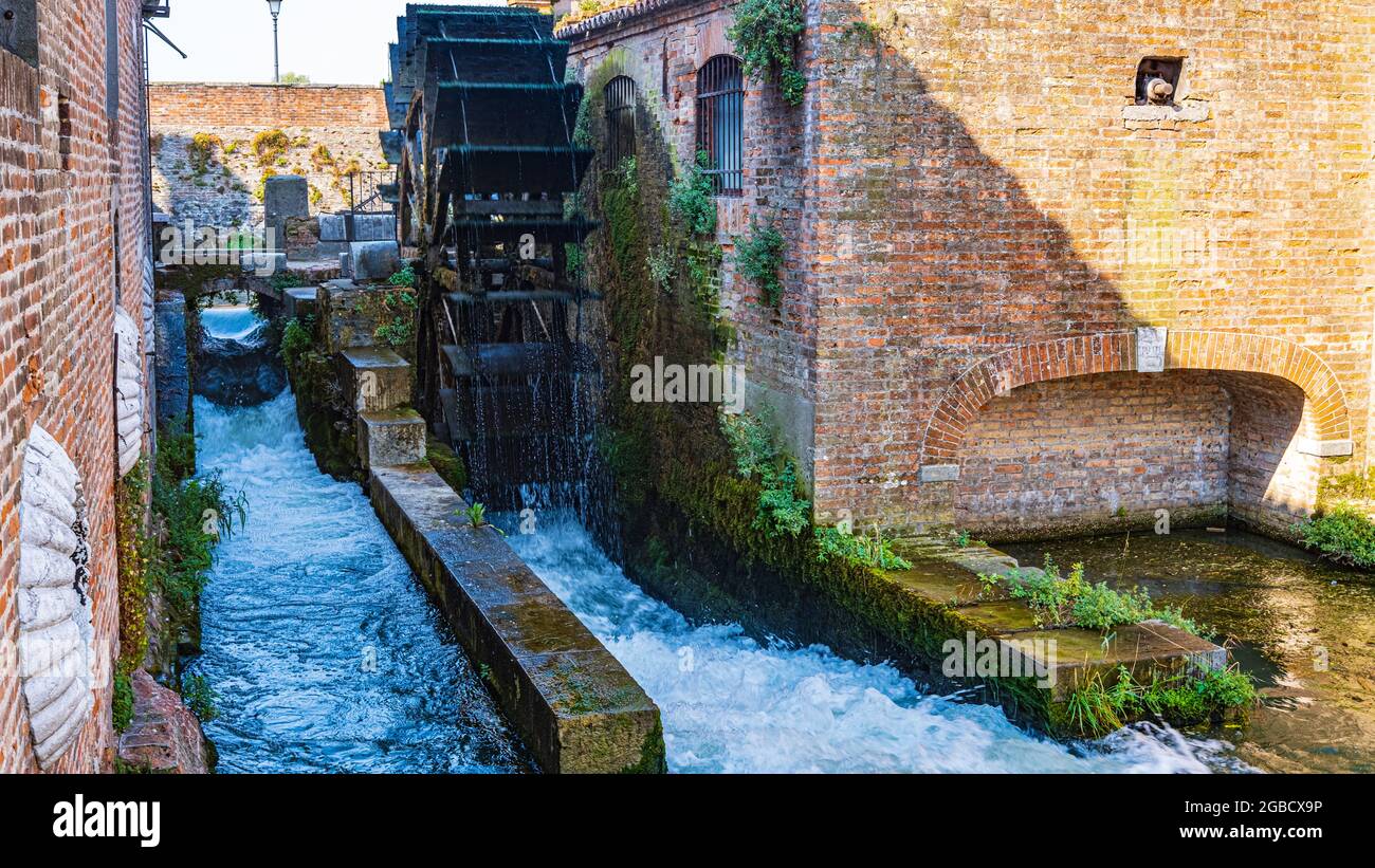 Dolo italy hi-res stock photography and images - Alamy