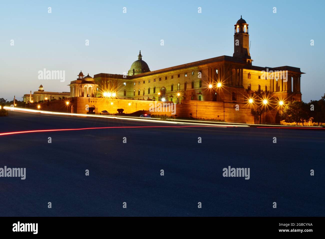 Indian president house , Rajpath in city lights, New Delhi, India, Asia ...