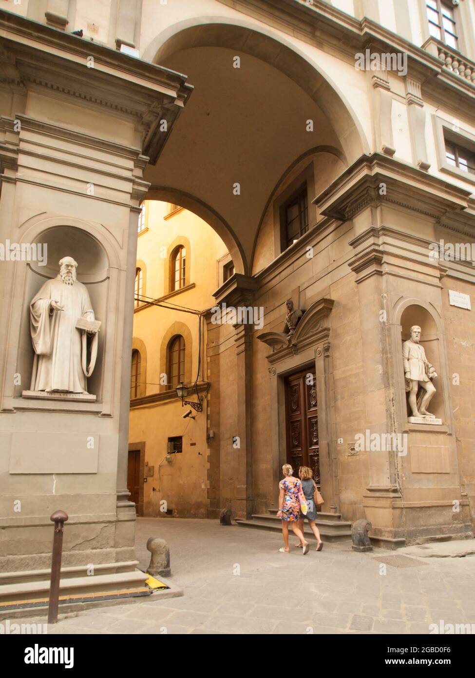 Uffizi gallery square hi-res stock photography and images - Alamy