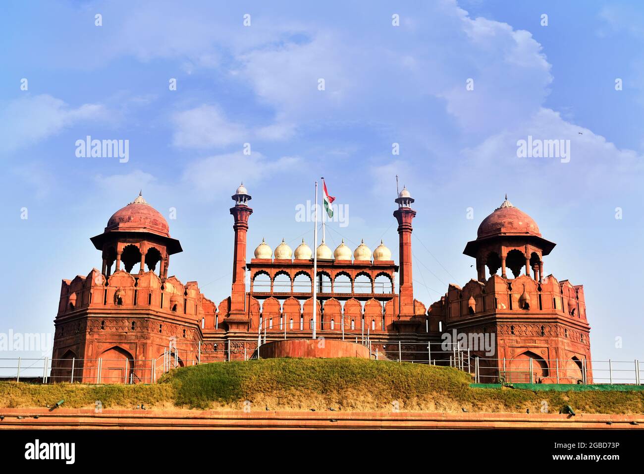India travel tourism background - Red Fort (Lal Qila )historical ...