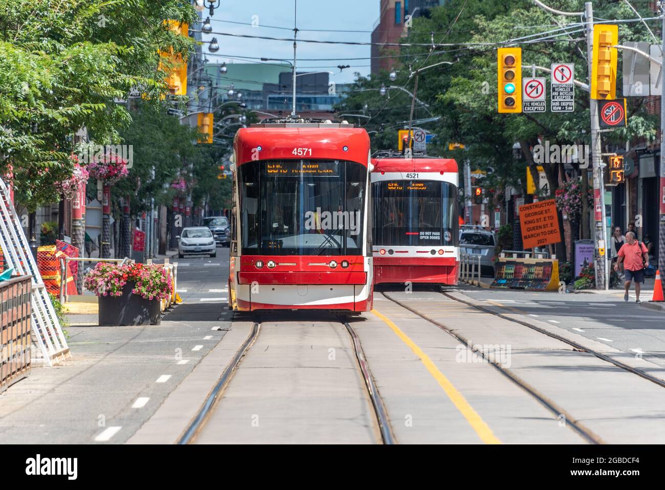 Toronto streetcar tracks hi-res stock photography and images - Alamy