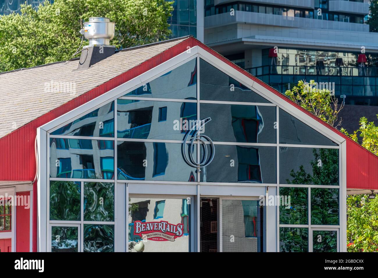 6 pier hi-res stock photography and images - Alamy