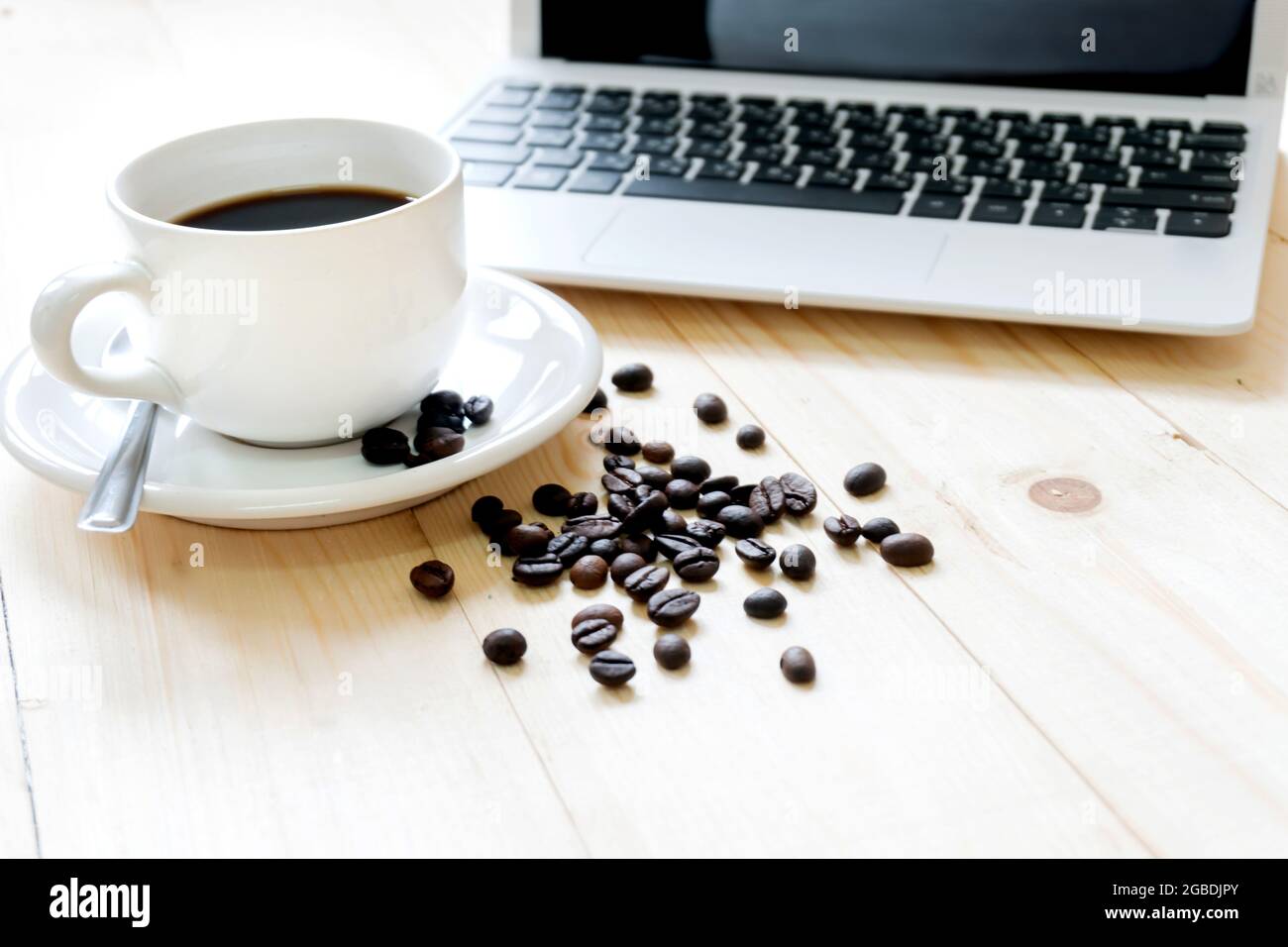 Coffee bean and laptop computer hi-res stock photography and images - Alamy