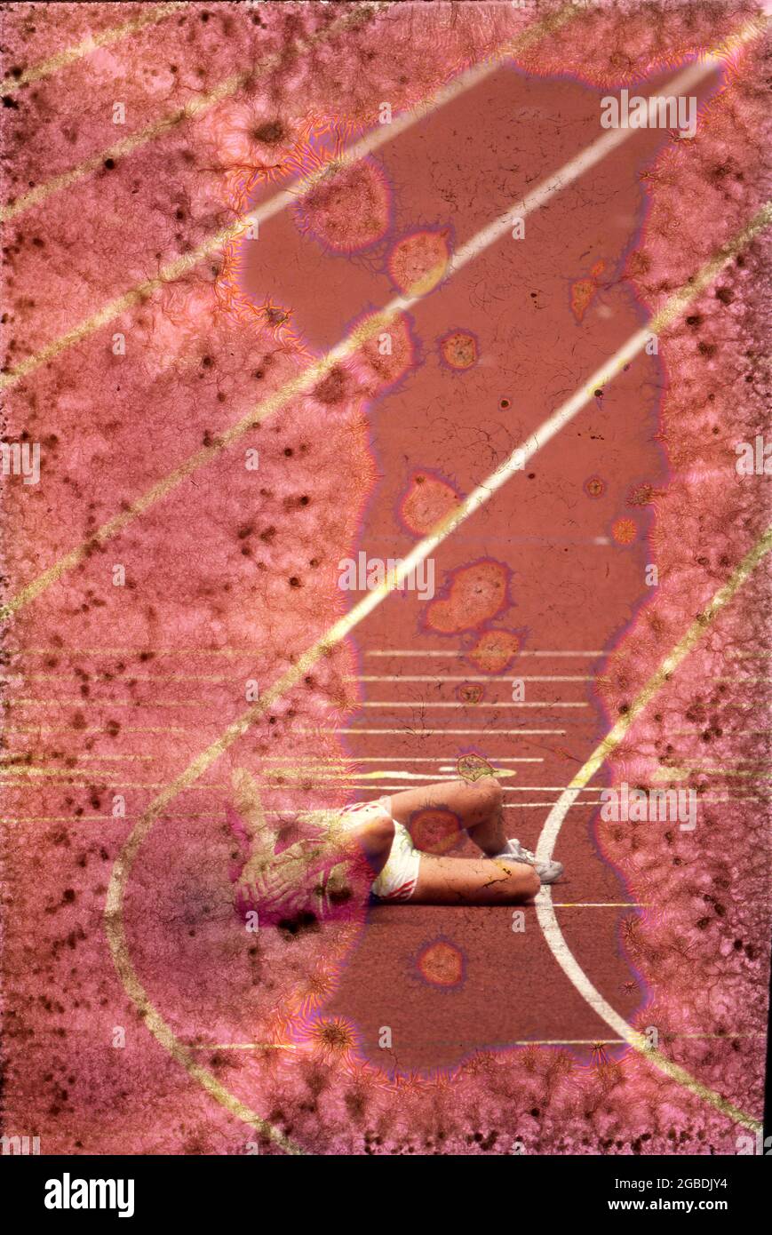 ©1992 Summer Olympics, 50 km walk, men's finalist collases on the track ...