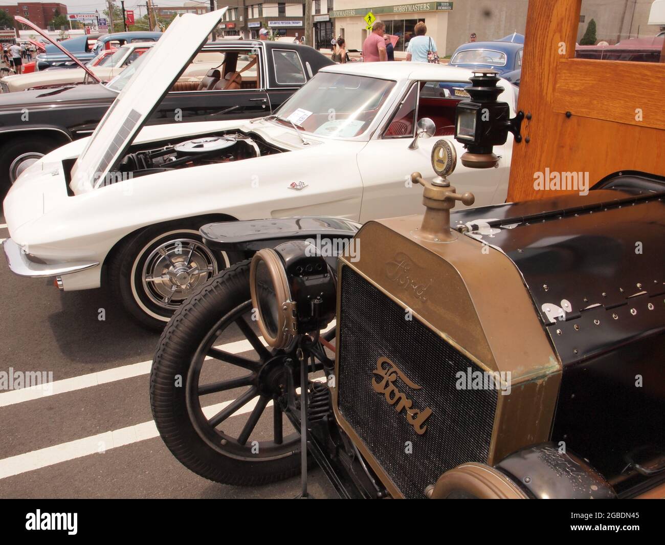 Unusual Old Cars The Weird Stuff That Used To Be On Cars | Driving