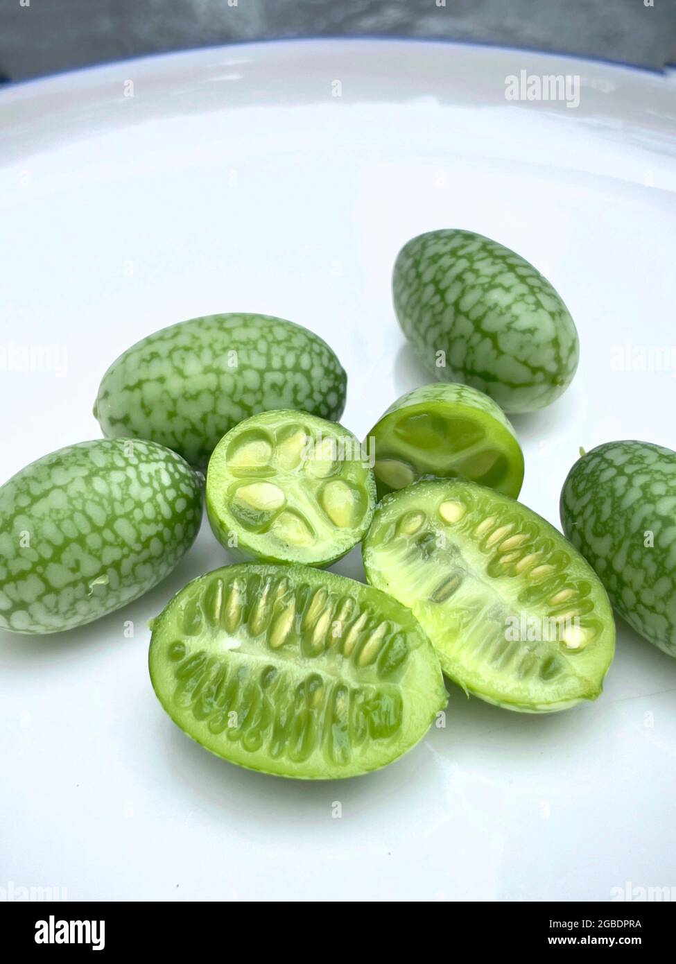 Close up of the gherkin hi-res stock photography and images - Alamy
