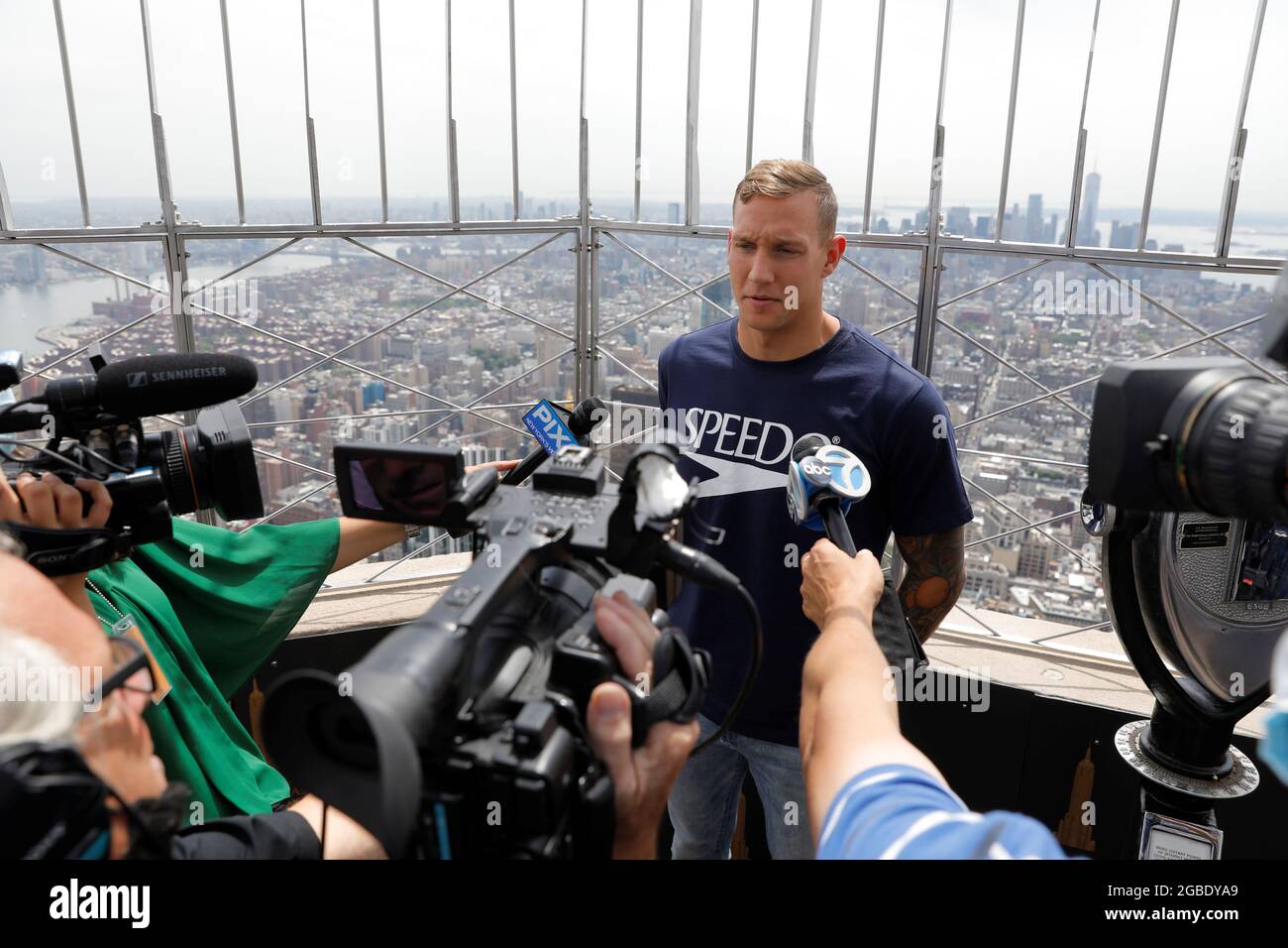 Swimmer observation High Resolution Stock Photography and Images - Alamy