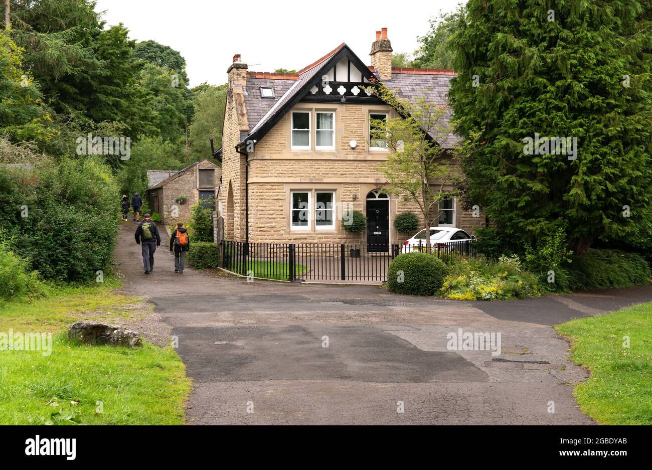 Brand new build detached house hi-res stock photography and images - Alamy