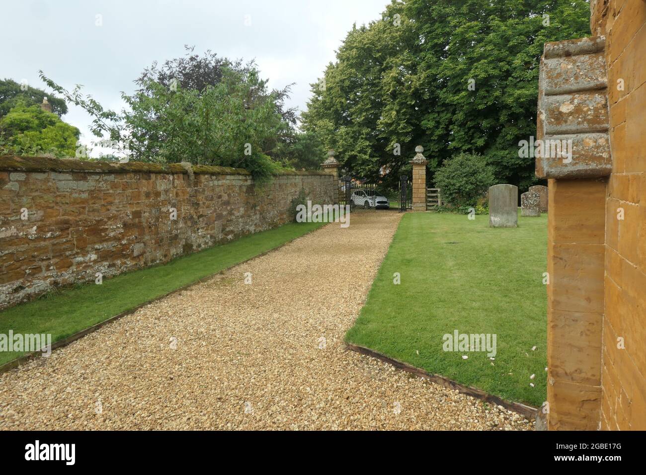 path to church Diana Spencer princess of Wales Church buried in Crypt ...