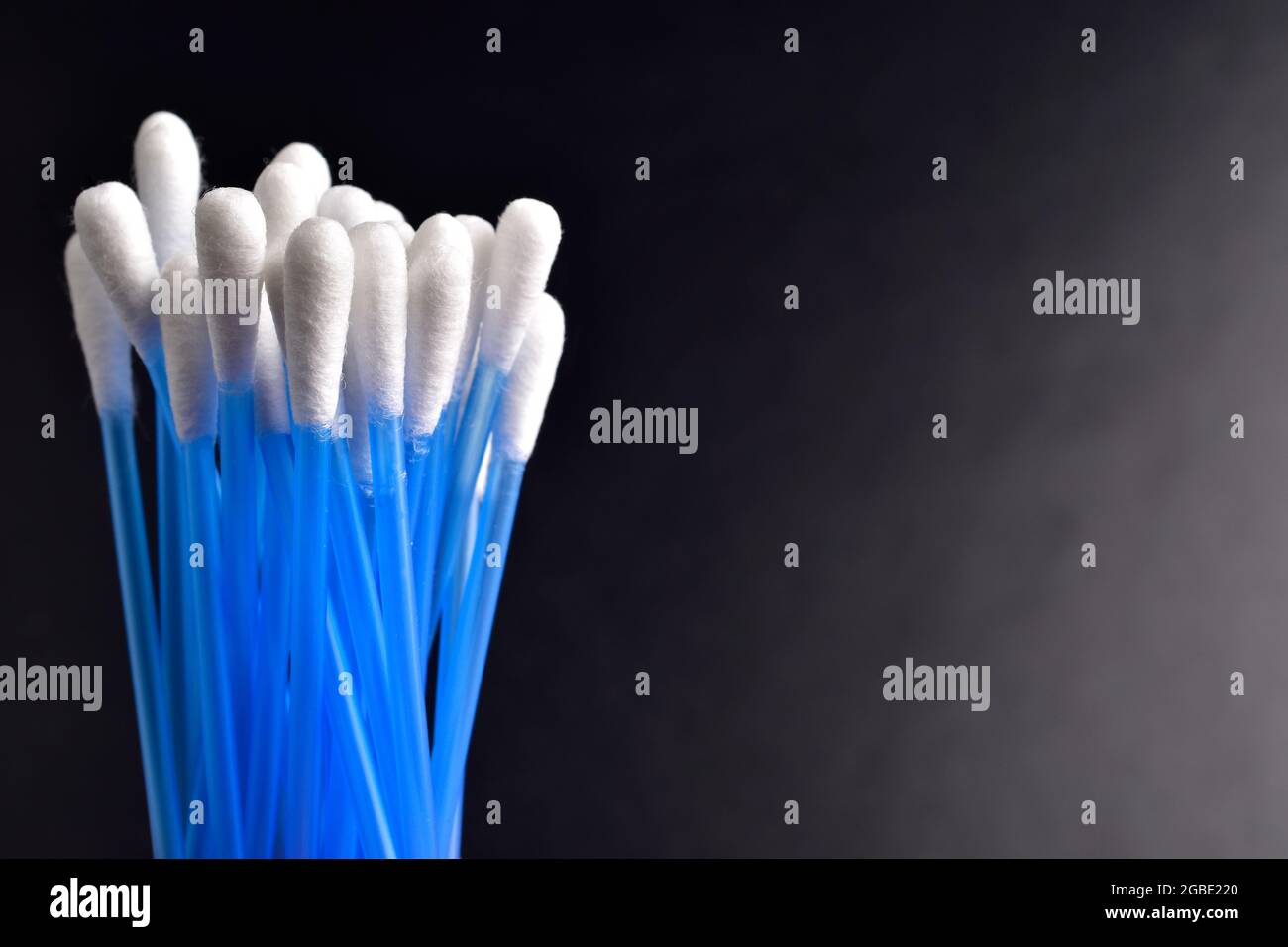 Cotton swab hi-res stock photography and images - Alamy