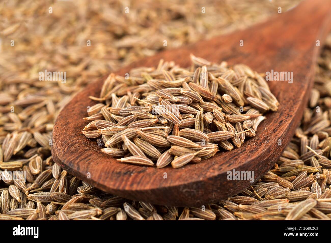 Whole cumin seeds hi-res stock photography and images - Alamy