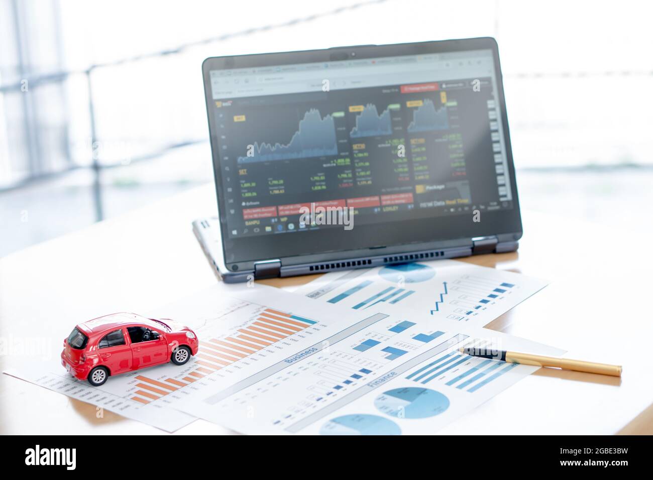 Car rental desk hi-res stock photography and images - Alamy