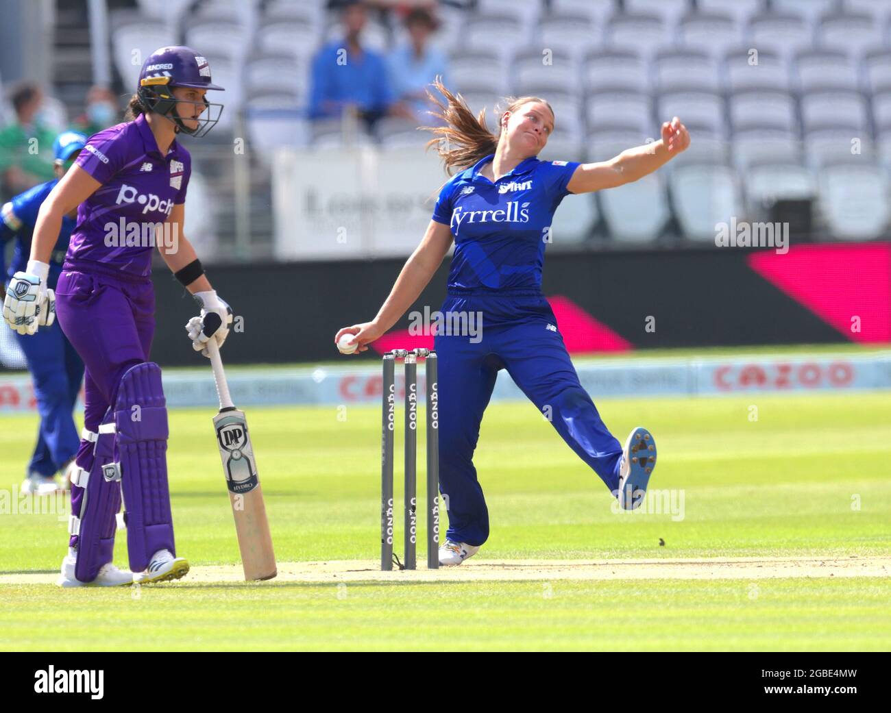 Danielle gibson hi-res stock photography and images - Alamy