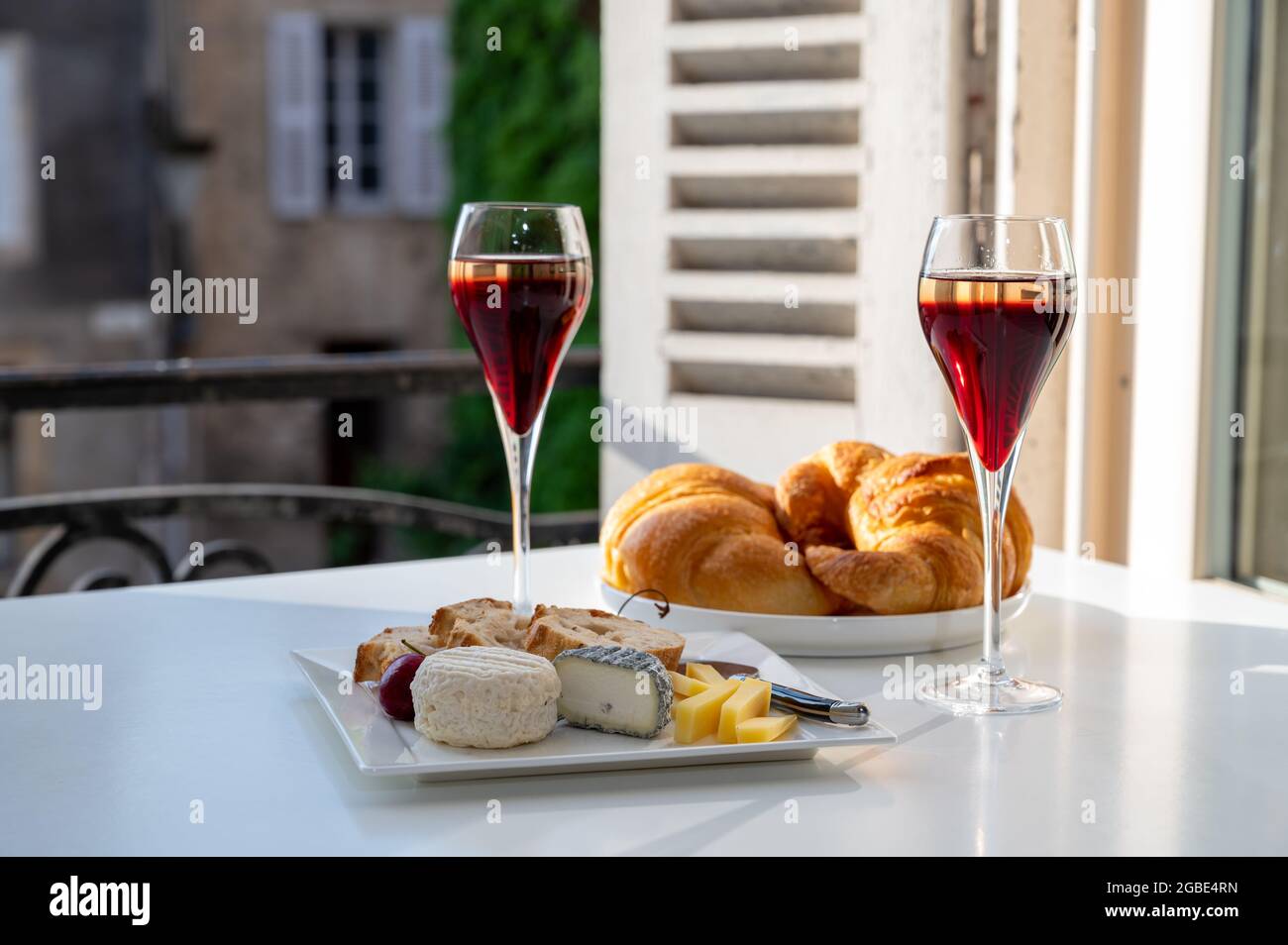 Kir royale dijon hi-res stock photography and images - Alamy