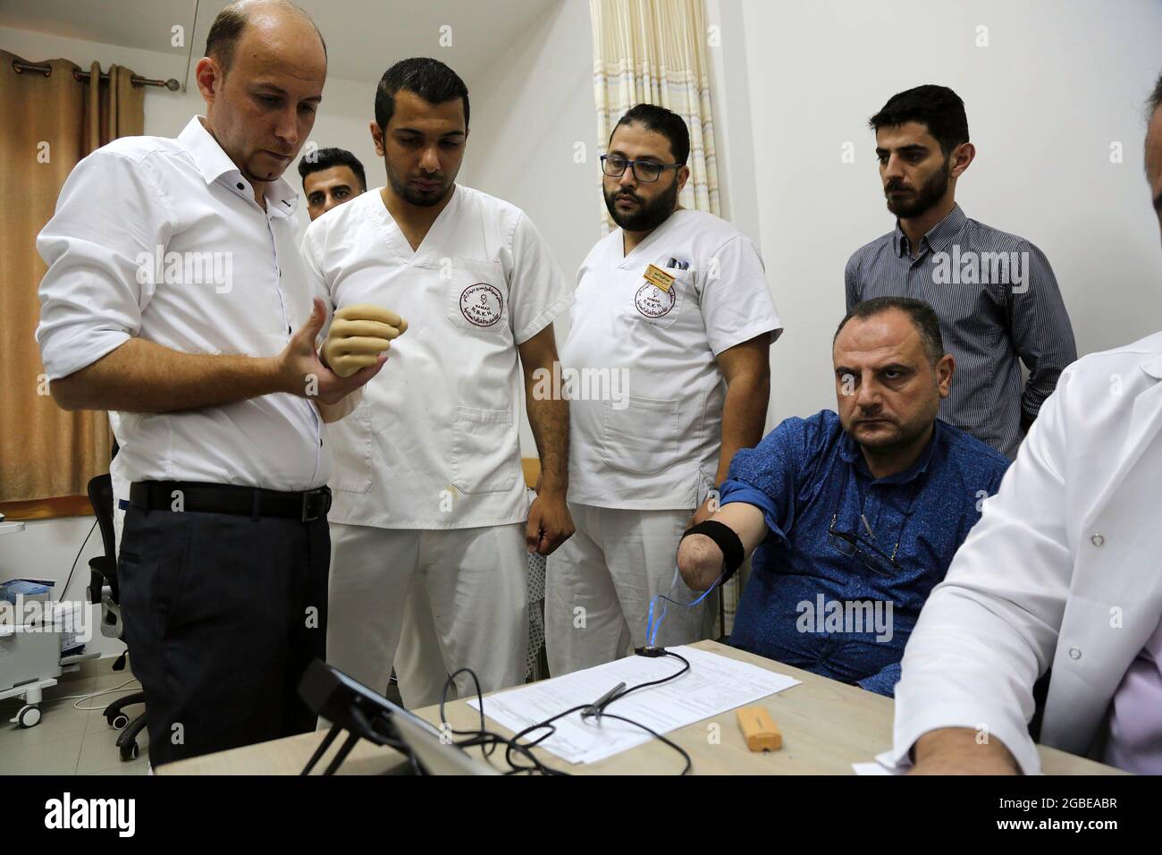 Gaza, Palestine. 03rd Aug, 2021. Palestinian doctors check brain ...