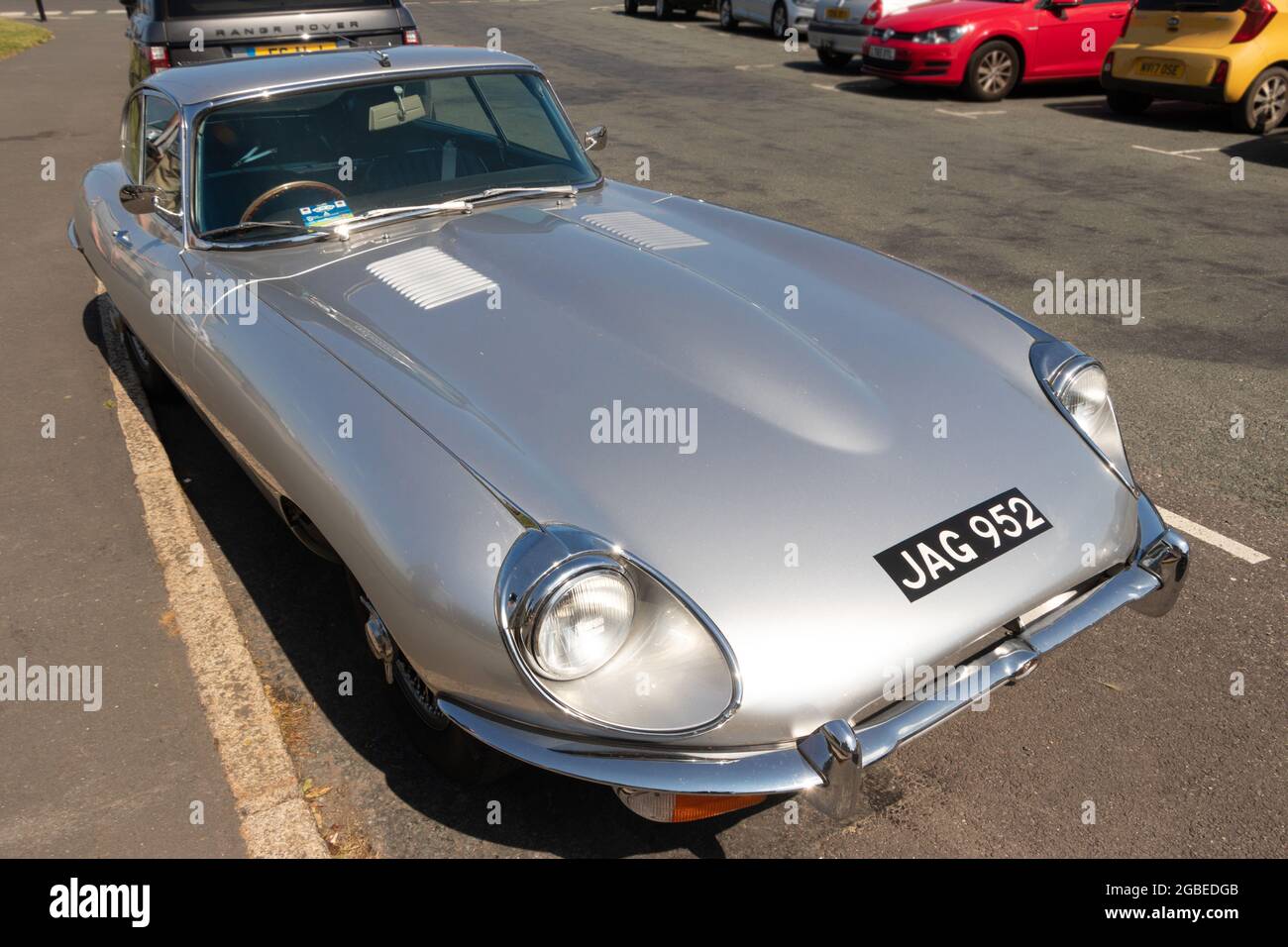 silver 1970 Jaguar E Type coupe JAG952 Stock Photo - Alamy