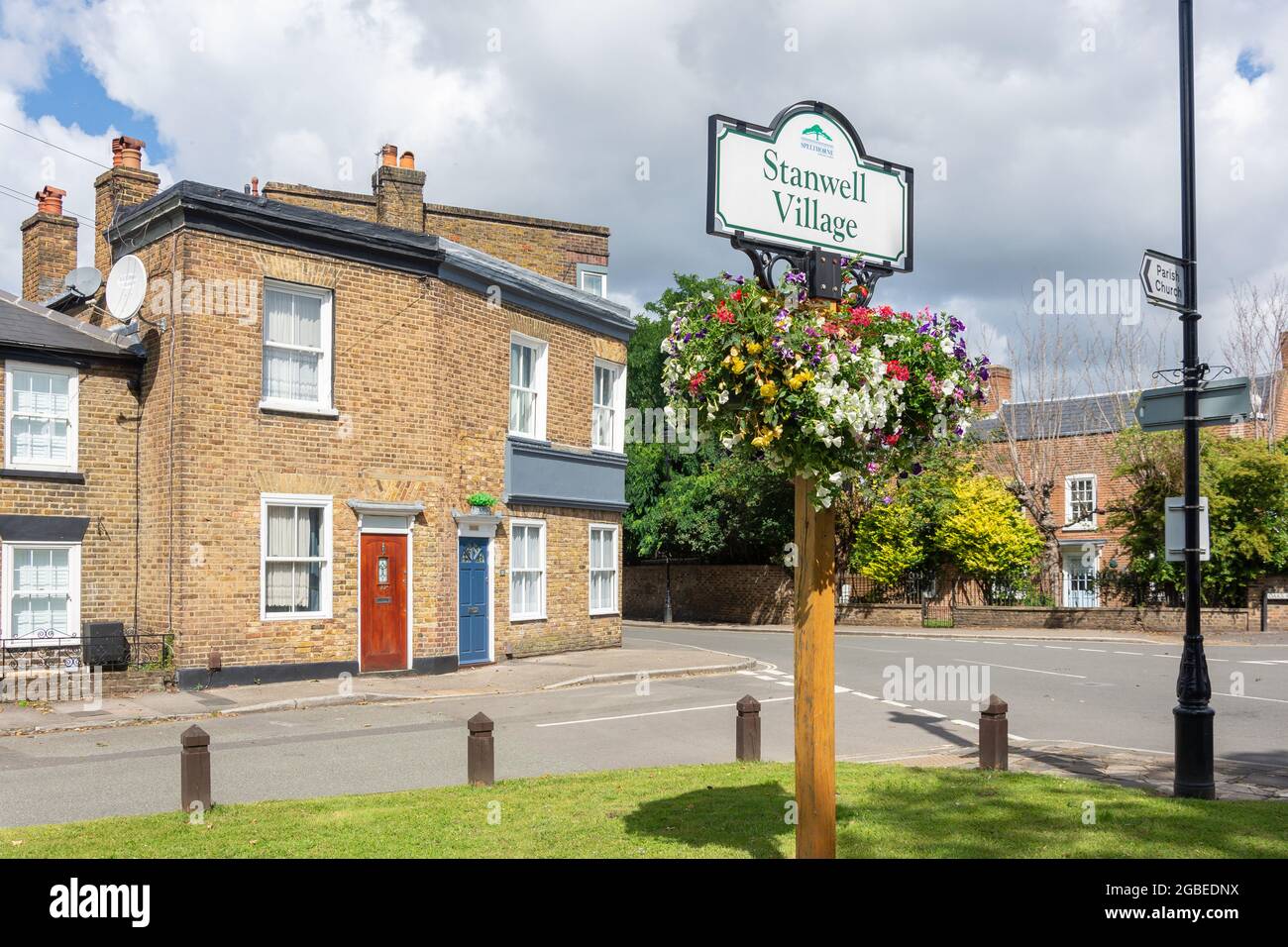 Of stanwell village hi-res stock photography and images - Alamy