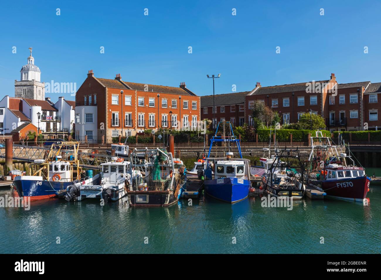Camber dock hi-res stock photography and images - Alamy