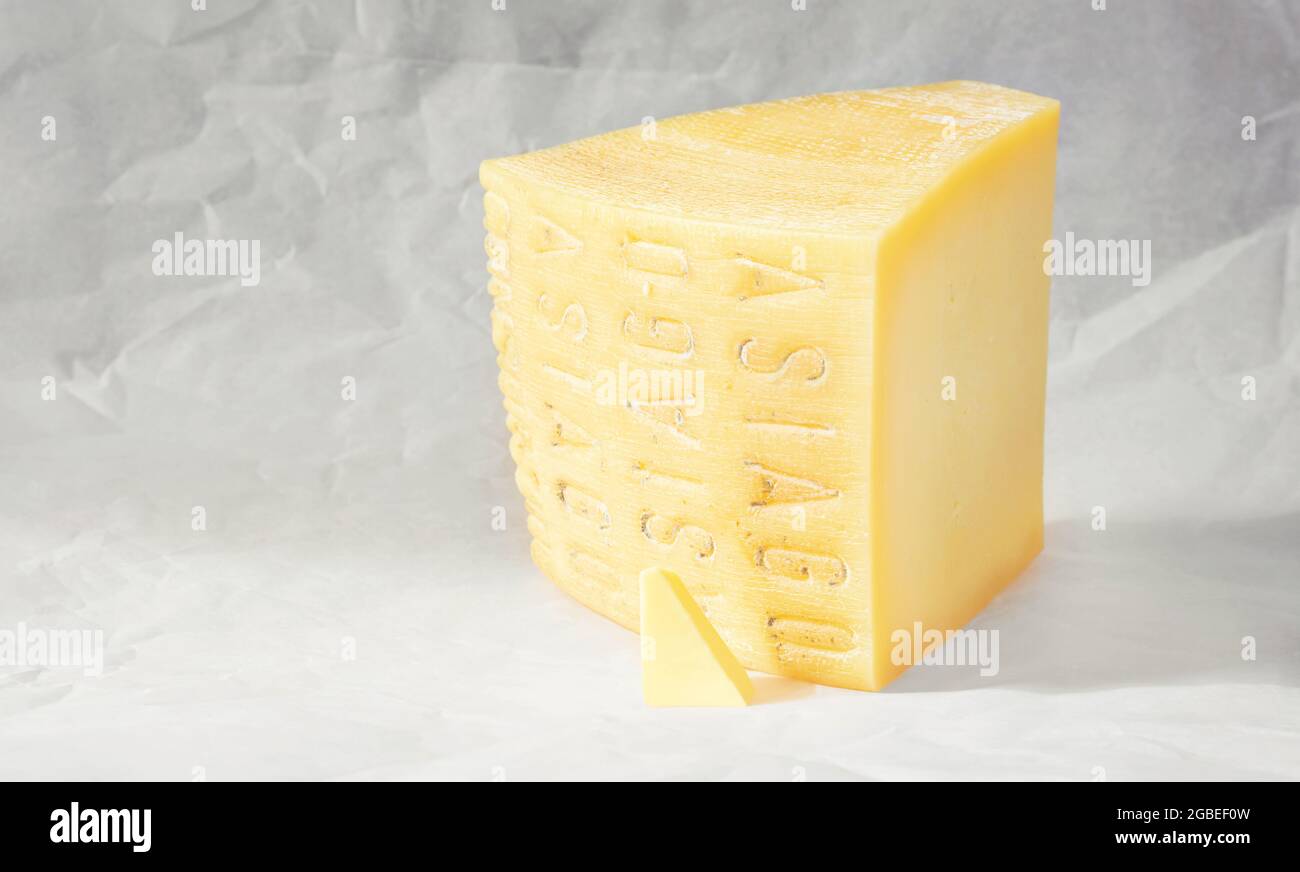 Shadow tracing hi-res stock photography and images - Alamy