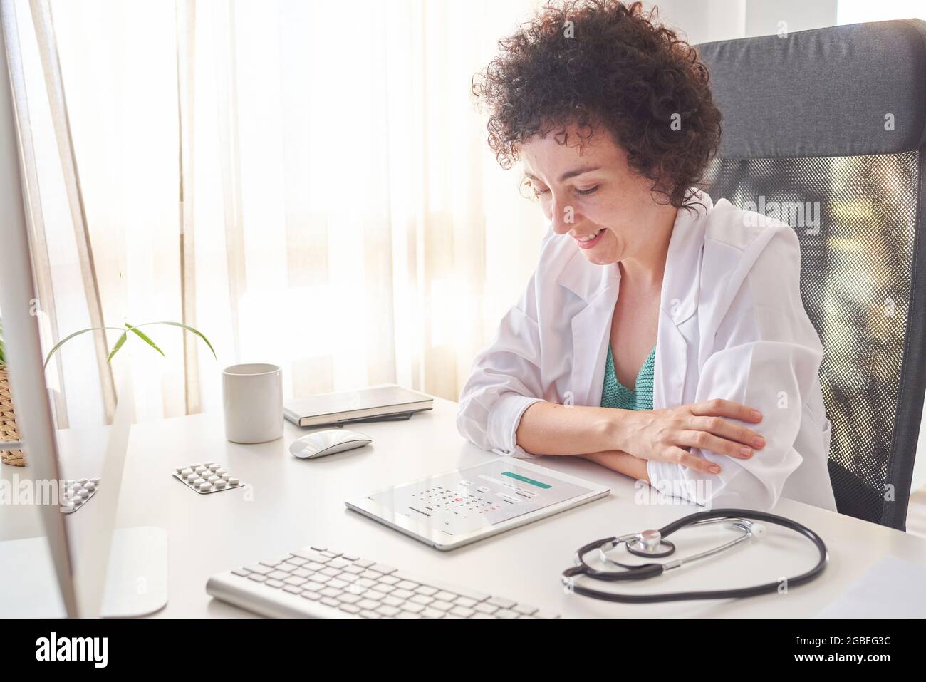Doctor calendar hi-res stock photography and images - Alamy