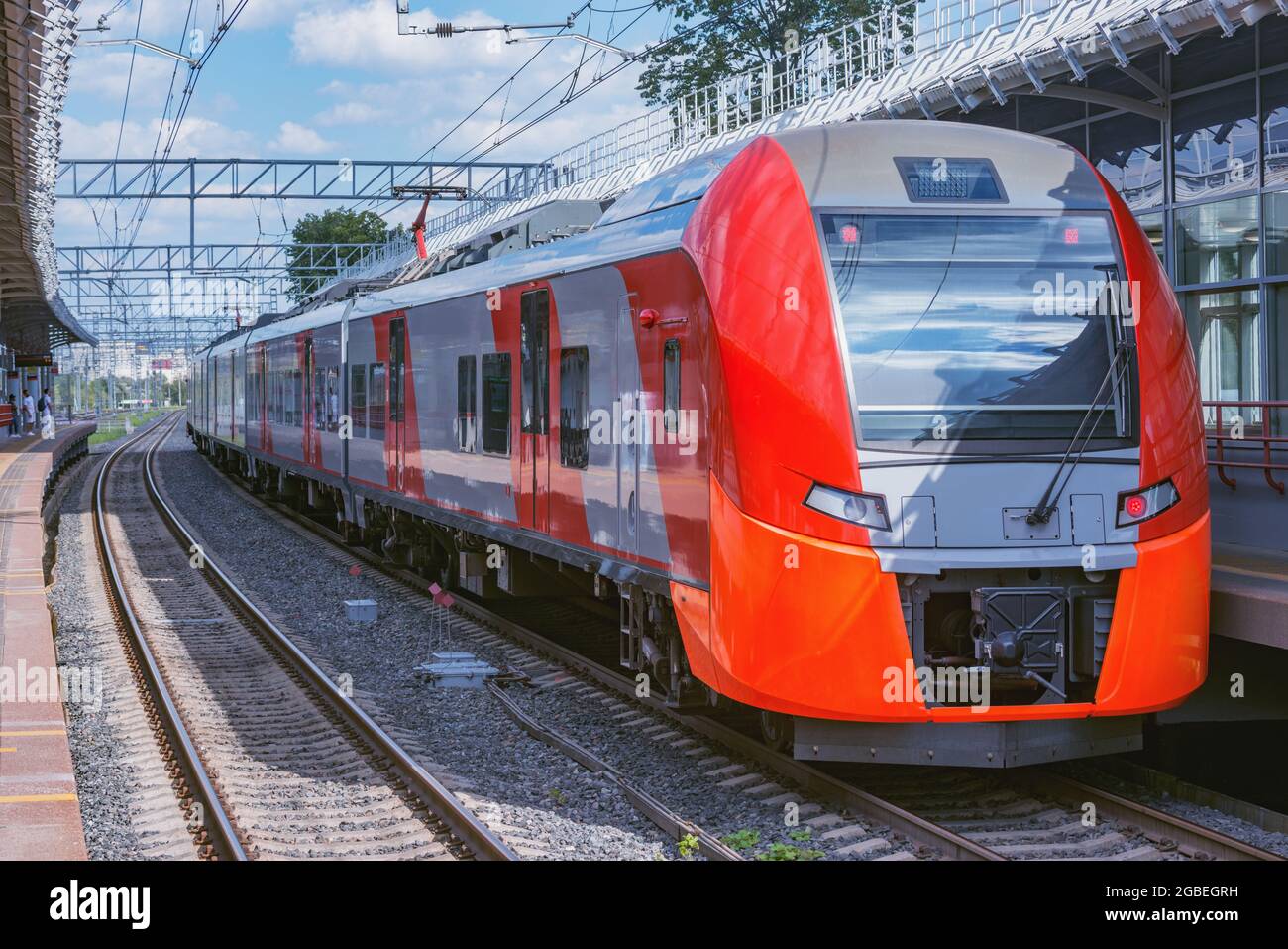 Highspeed train stands station hi-res stock photography and images - Alamy