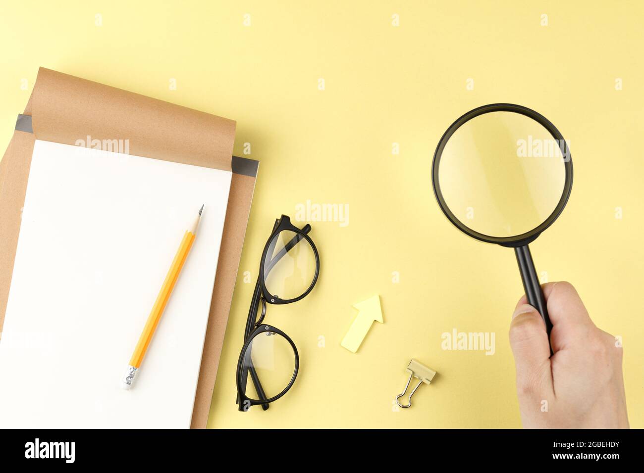 Yellow office desk top view Stock Photo - Alamy