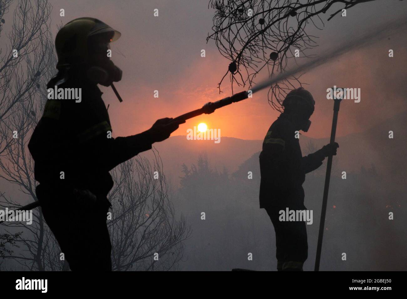 Major blaze broke out on tuesday hi-res stock photography and images ...