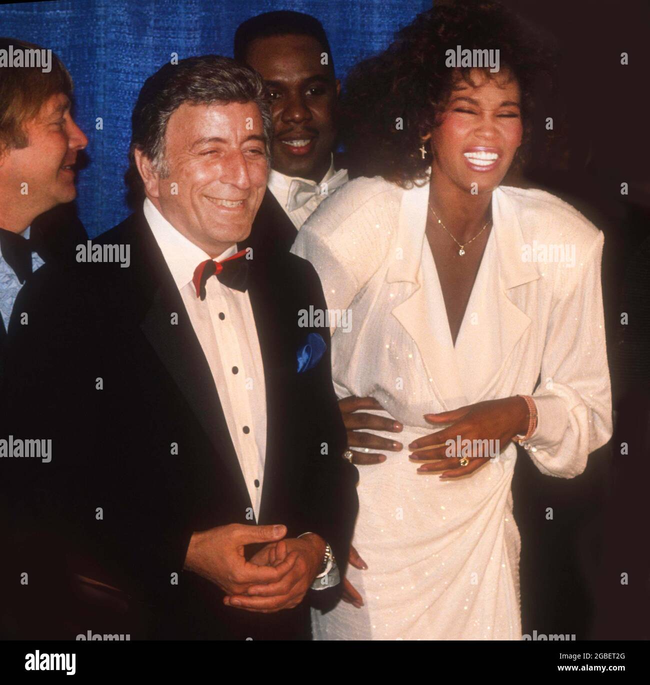 Tony Bennett Whitney Houston 1990 Photo By John Barrett/PHOTOlink Stock ...