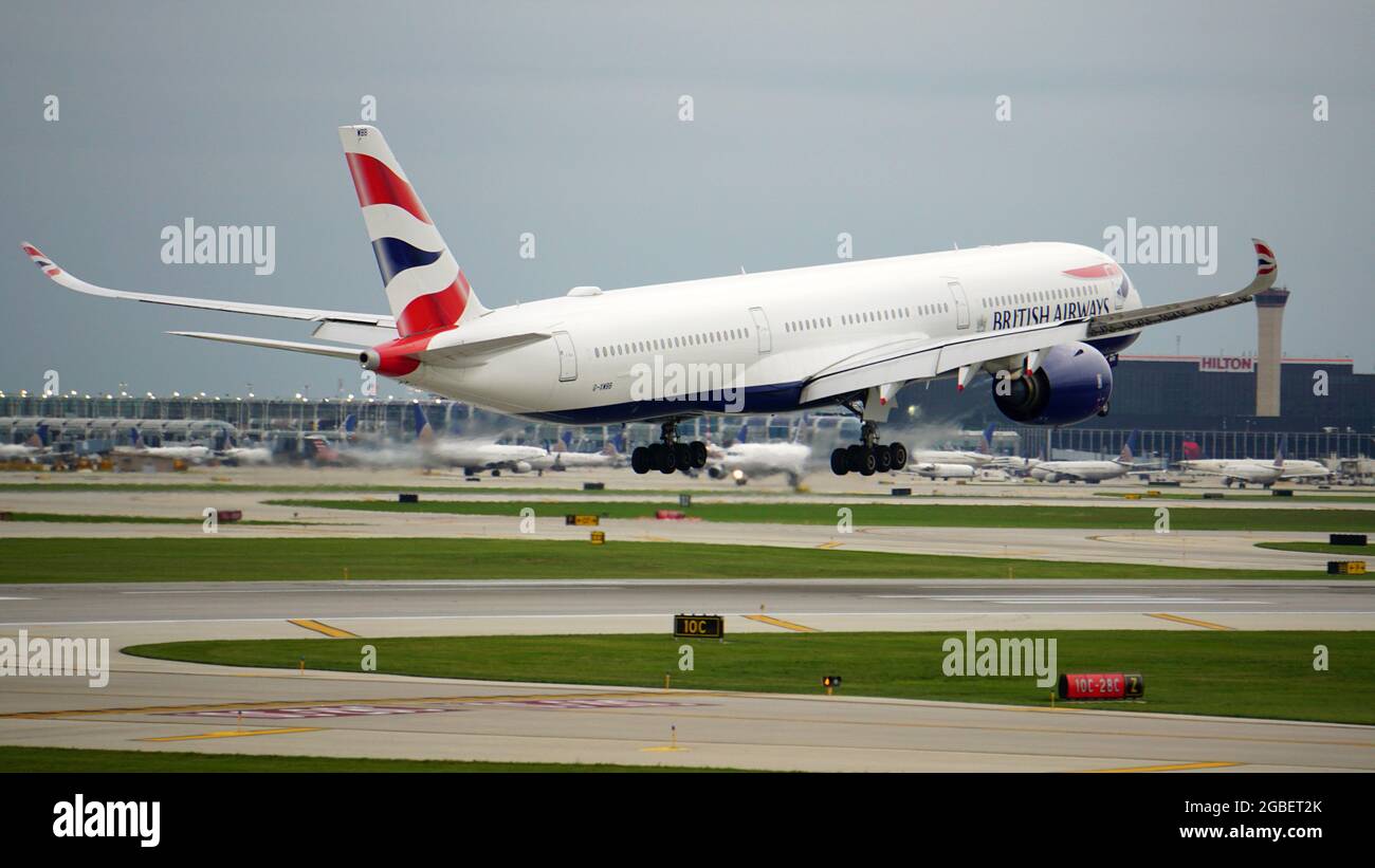 CHICAGO, UNITED STATES - Jul 16, 2021: A British Airways Airbus A330 ...