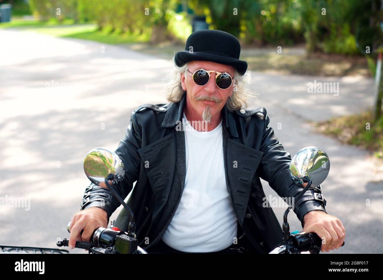 Blond with motorcycle hi-res stock photography and images - Alamy