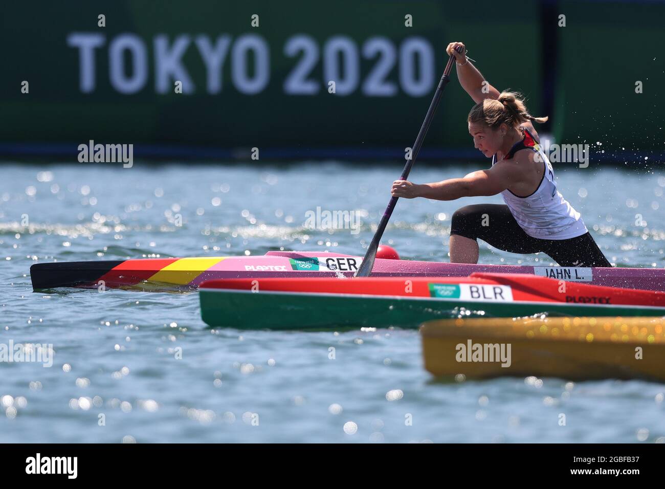 Lisa jahn hi-res stock photography and images - Alamy