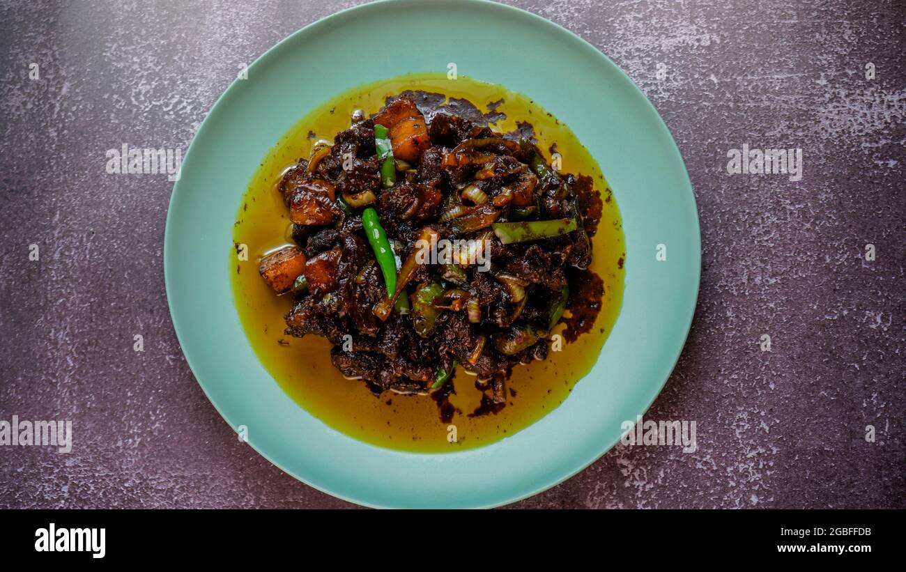 Daging masak kicap hi-res stock photography and images - Alamy