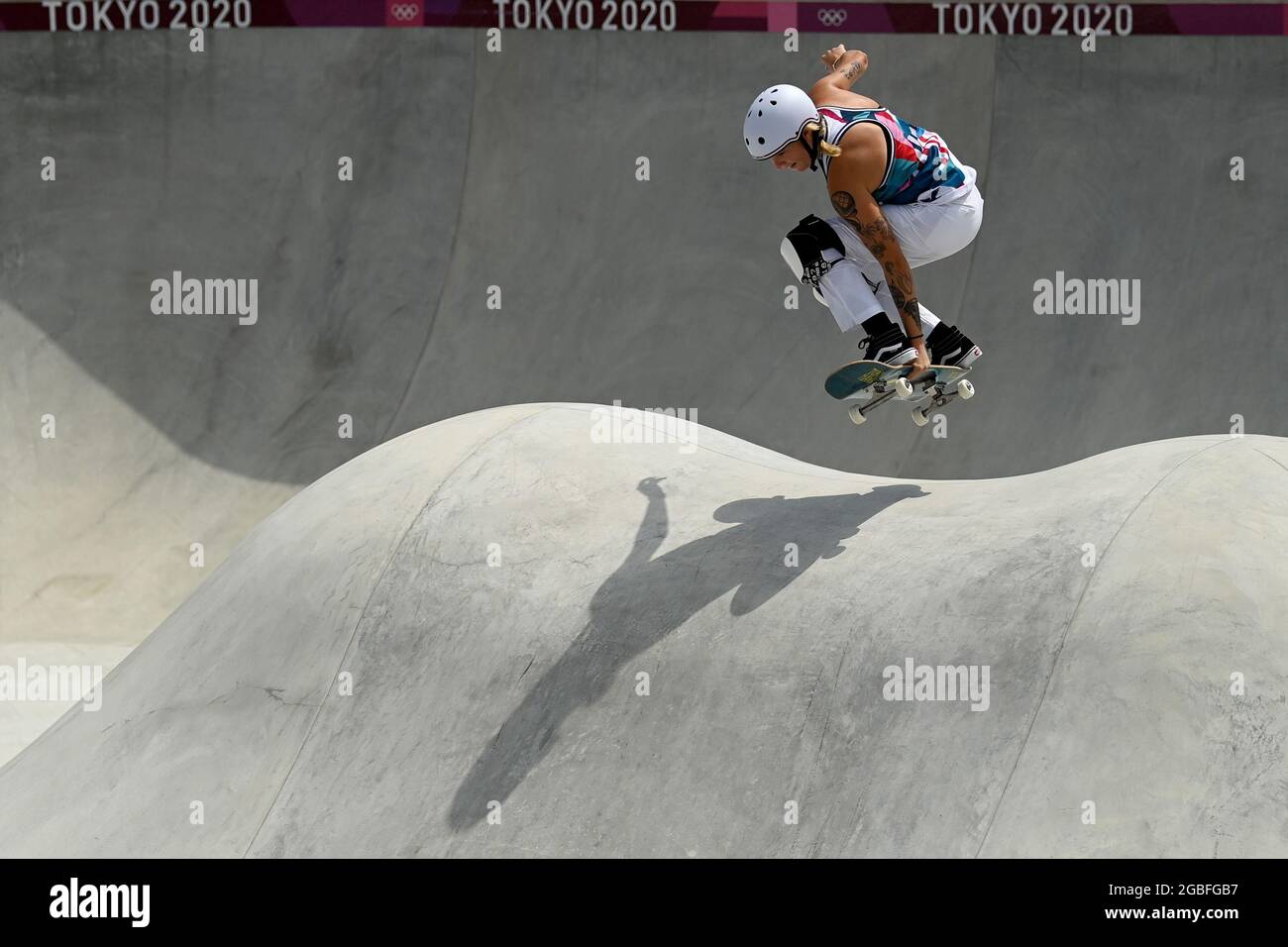 Lizzie armanto hi-res stock photography and images - Alamy