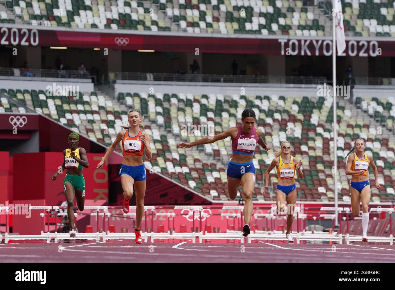 Femke bol womens 400m final tokyo 2020 hi-res stock photography and ...