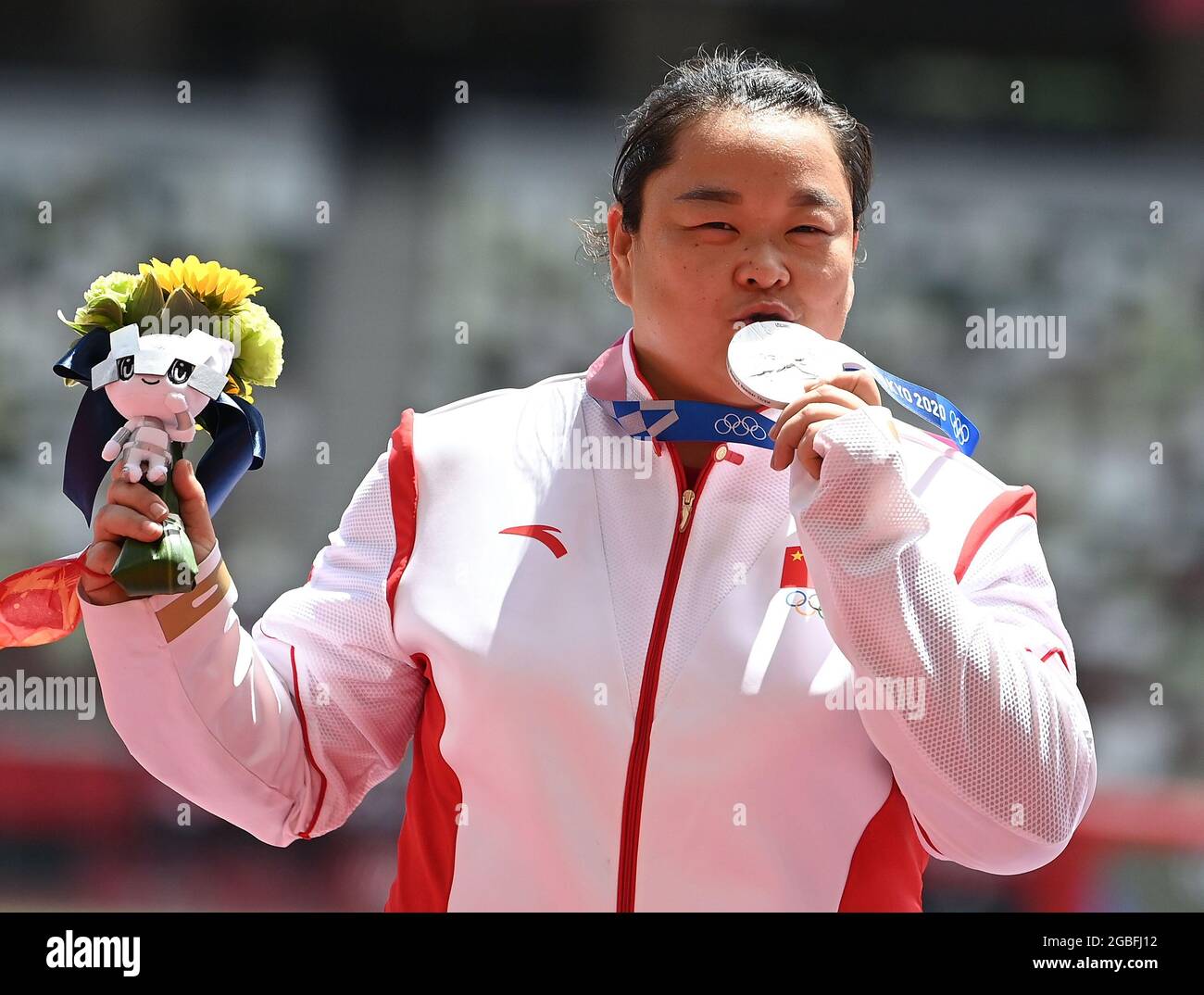 Tokyo, Japan. 4th Aug, 2021. Silver medalist Wang Zheng of China reacts ...
